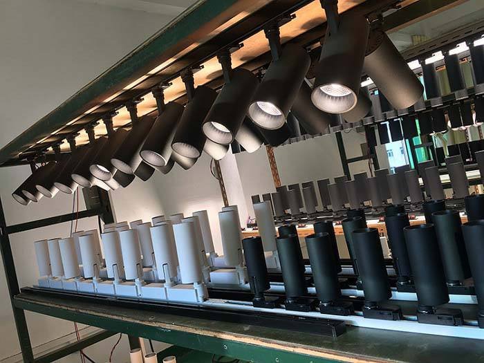 Cylinder Track Spotlight - lowcarbon lighting